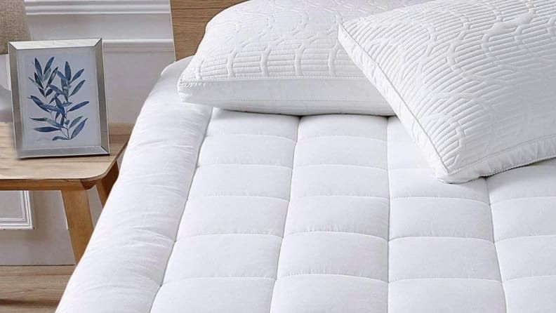 8 Best Cooling Mattress to Keep You Comfortable... | Saving gain